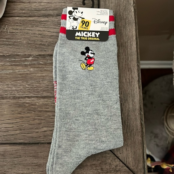 Disney | Underwear & Socks | One Pair Of Disney Mickey Mouse Socks ...